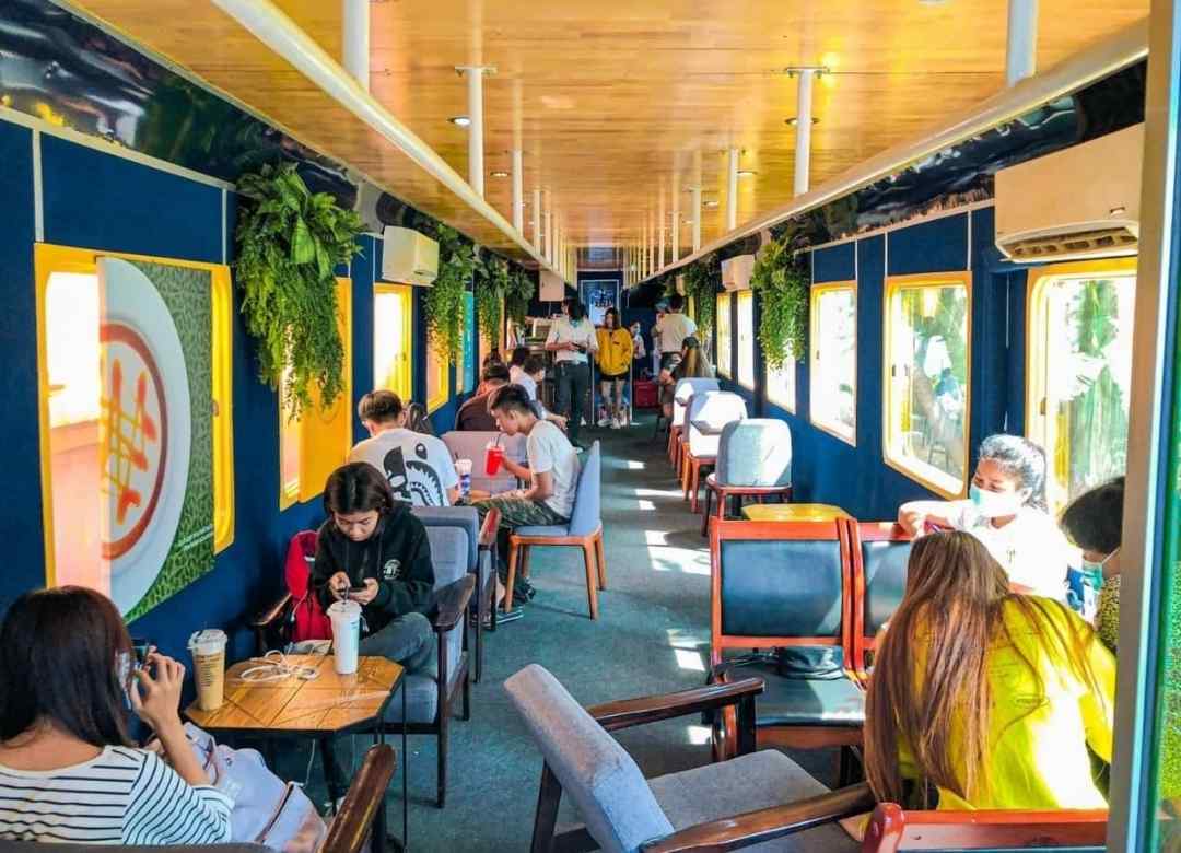 All aboard the café train that will take you nowhere - Asia For Holiday