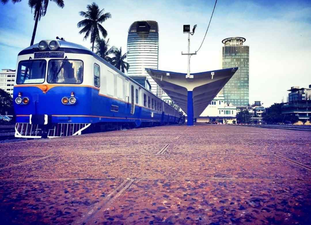 All aboard the café train that will take you nowhere - Asia For Holiday